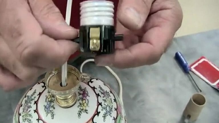 How to Wire a Light Bulb Holder (Complete Guide With Photos)