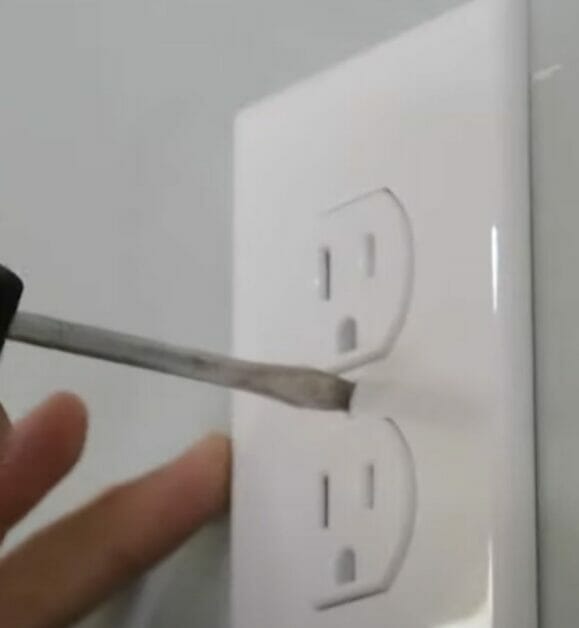 How to Move Electrical Outlet (7 Quick Steps)