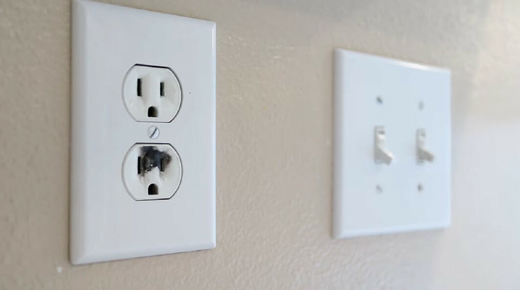 How to Tell if an Outlet is Bad (Troubleshooting Tips)