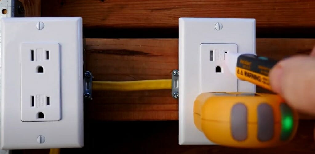 How to Fix an Open Neutral Outlet (12 Steps)