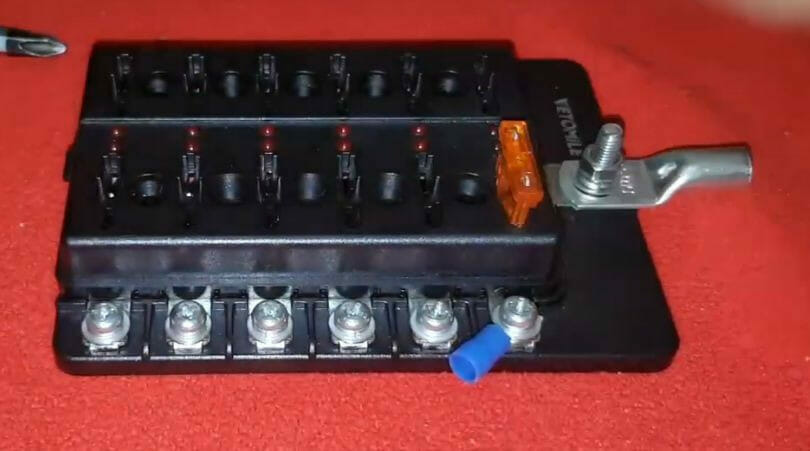 How to Wire a Blade Fuse Box (9 Easy Steps)