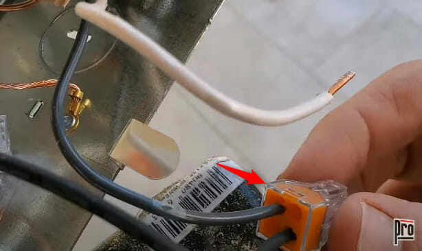 How to Remove Wire from Connector: (4 Essential Steps)
