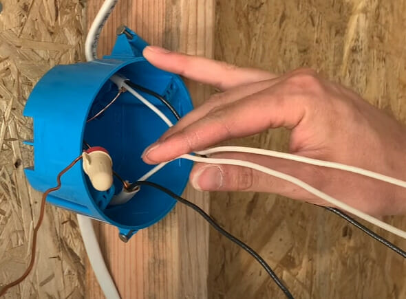 How to Wire 3 Lights to One Switch (5-Step Method)