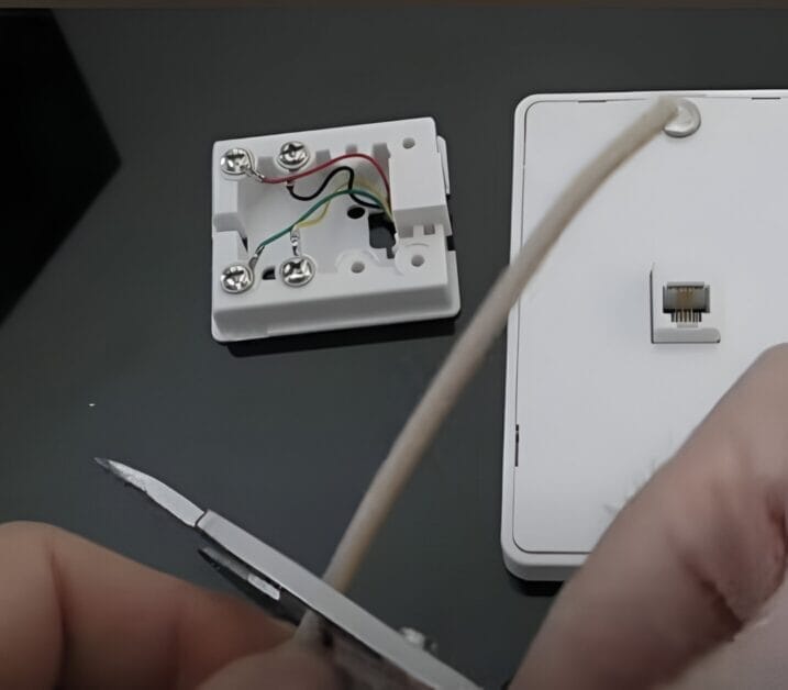 How to Wire a Phone Jack (7 Steps)