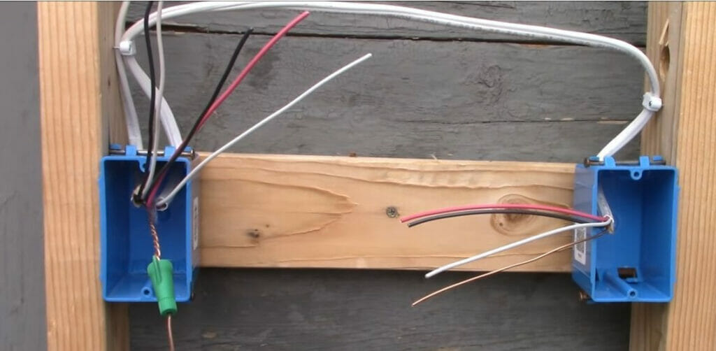 How to Wire an Outlet with 4 Wires (Reg & GFCI)
