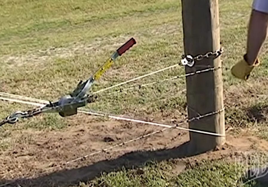 How to Build a Barbed Wire Fence (9 Steps)
