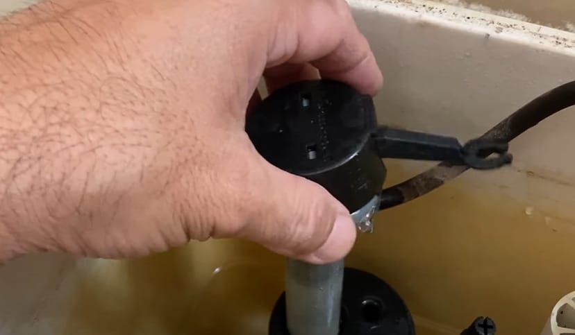 DIY Toilet Fix: 5 Easy Fixes for the Most Common Commode Catastrophes ...