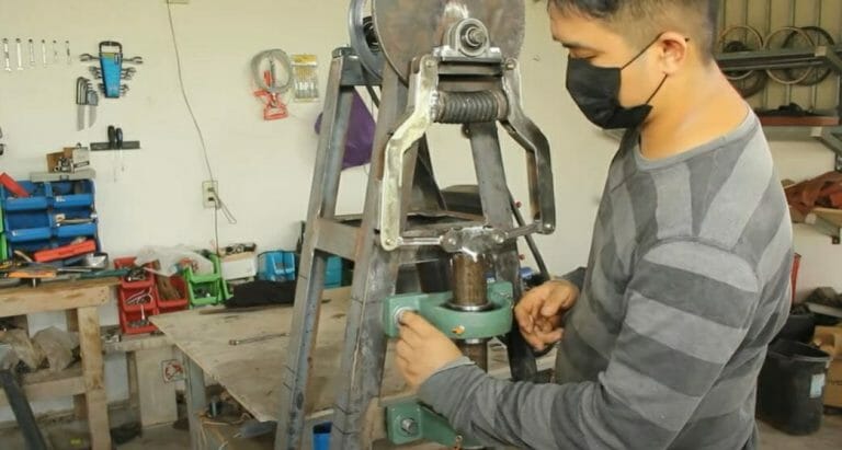 How to Make a Power Hammer (10-Step DIY Guide)