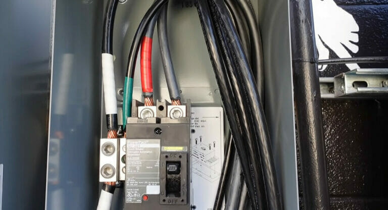 Are Red and Black Wires Interchangeable? (Safety and Use)